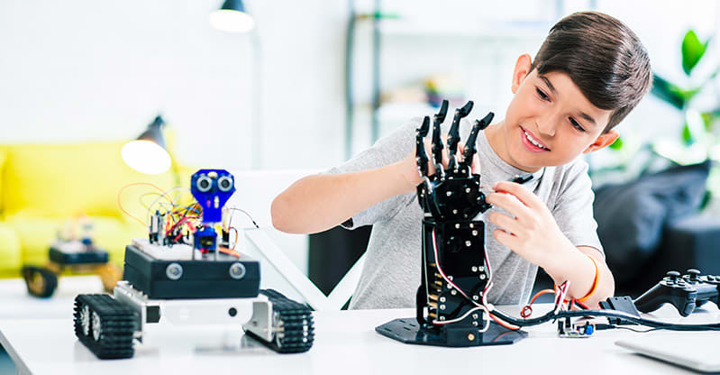 15 Idées de Projets de Robots Intermédiaires pour les Étudiants qui ne